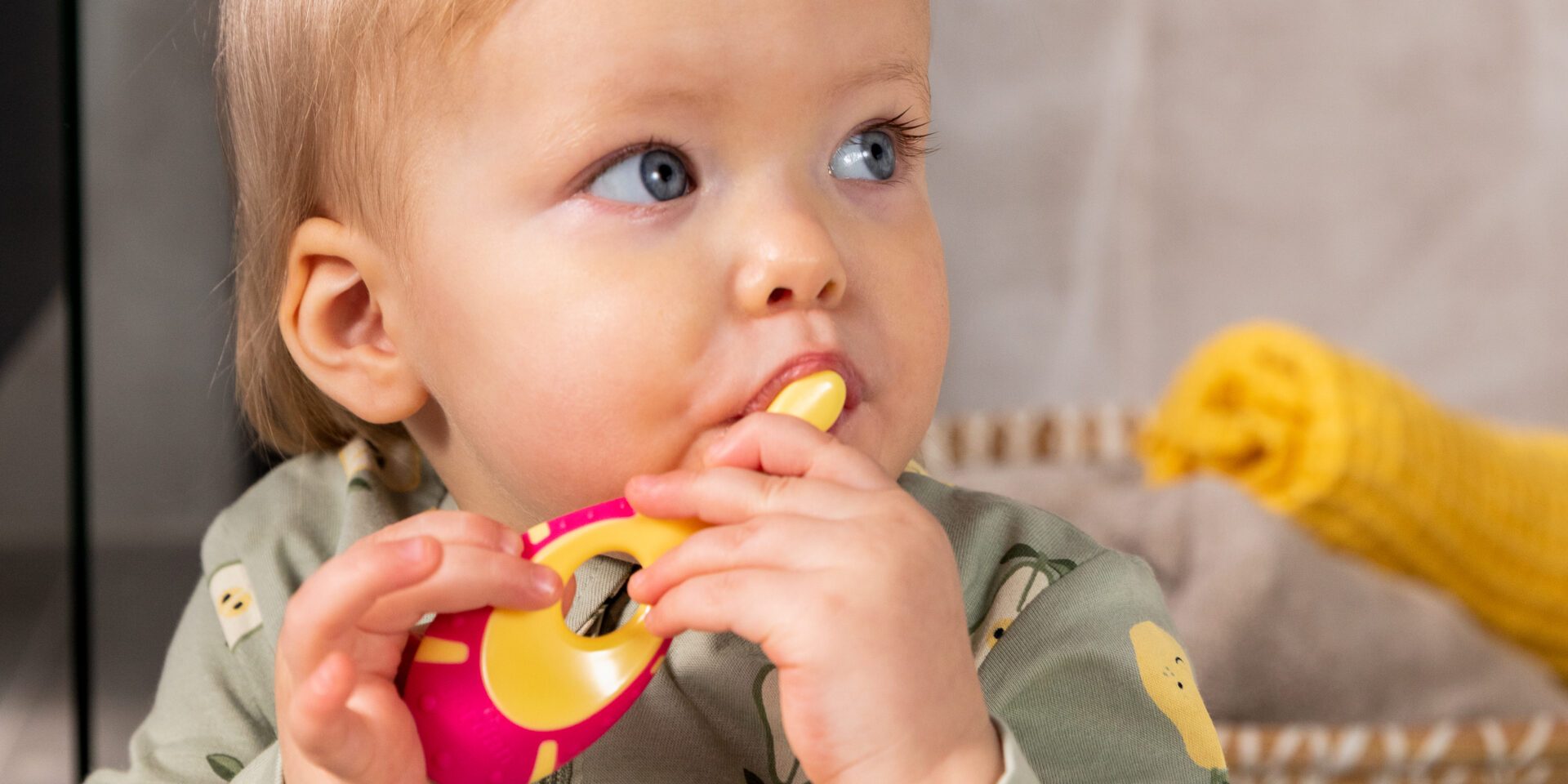 Teething: When do babies teeth? | Jordan Oral Care