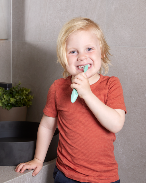 Step 3-5 years kids toothbrush | Jordan Oral Care