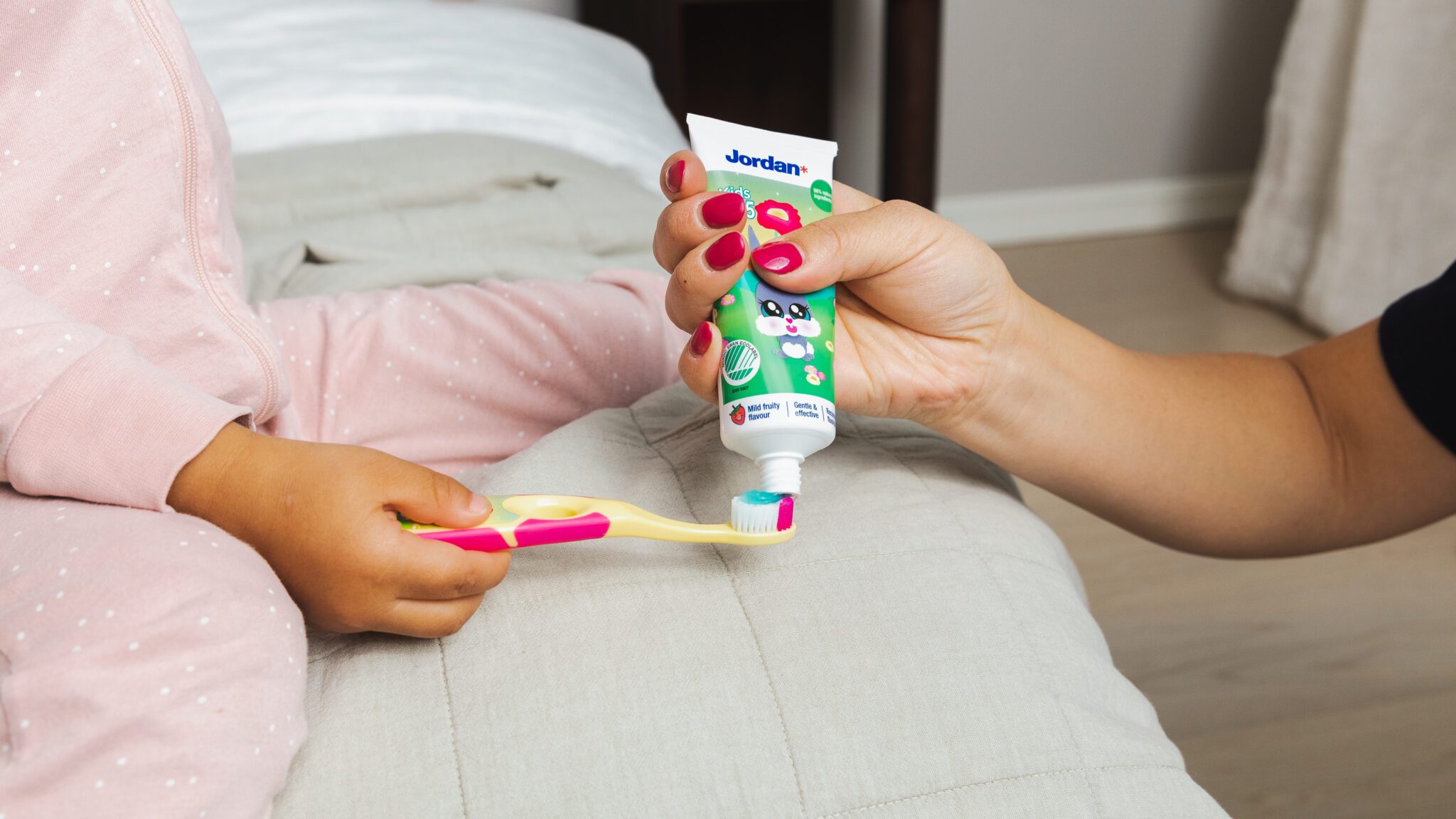 Teething: When do babies teeth? | Jordan Oral Care